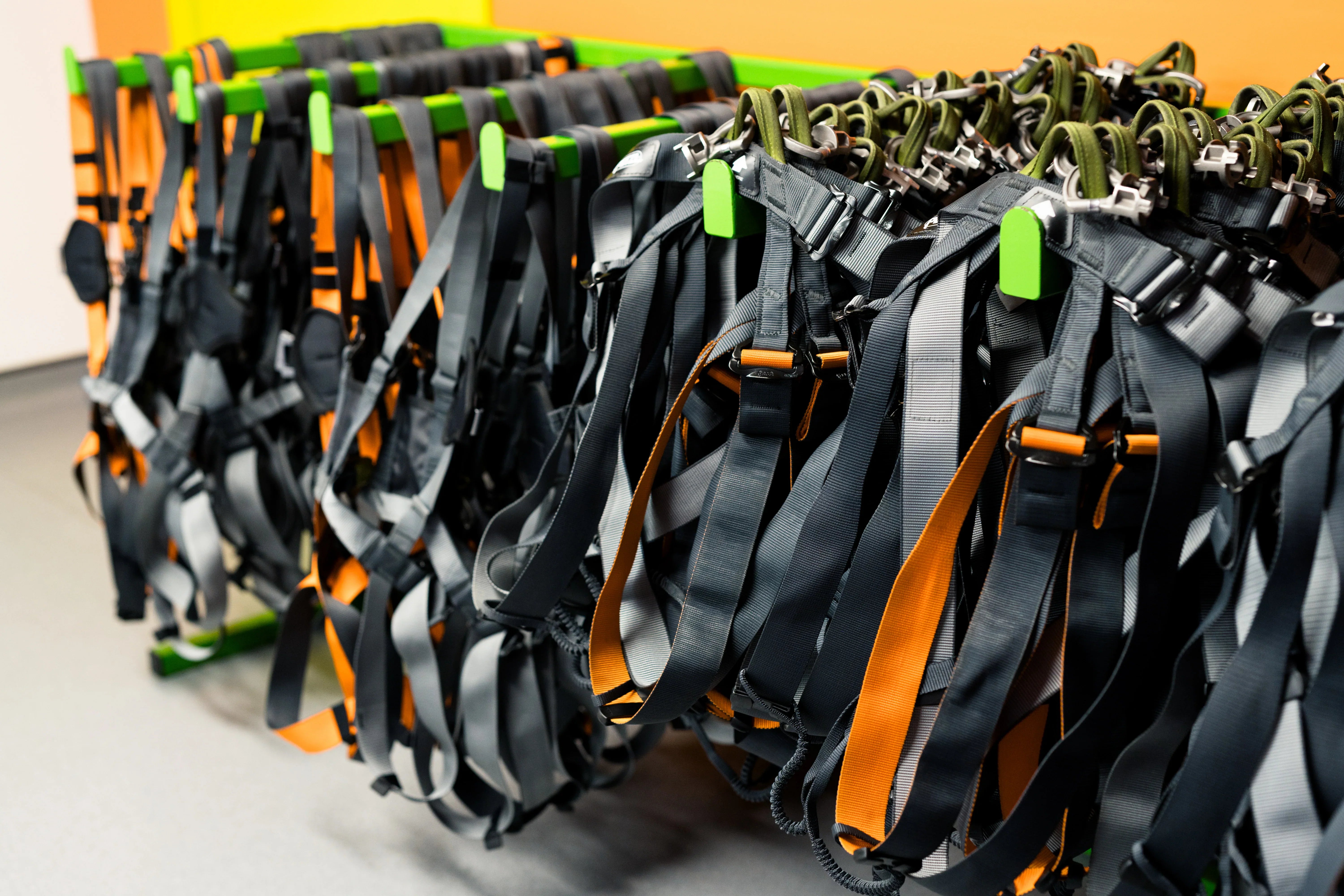 Harnesses – Clip 'n Climb